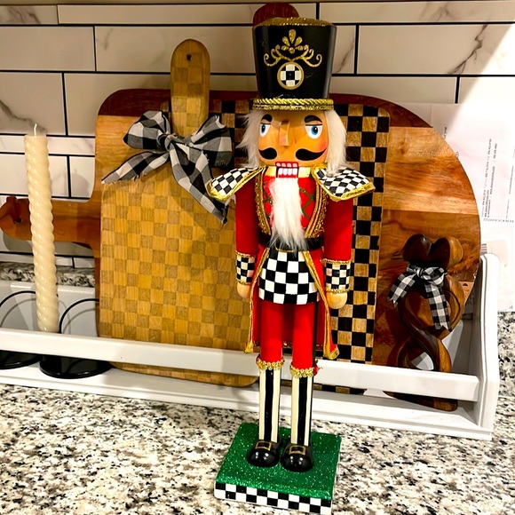 MacKenzie-Childs | Holiday | Rare Mackenzie Childs Nutcracker Circa 222 ...